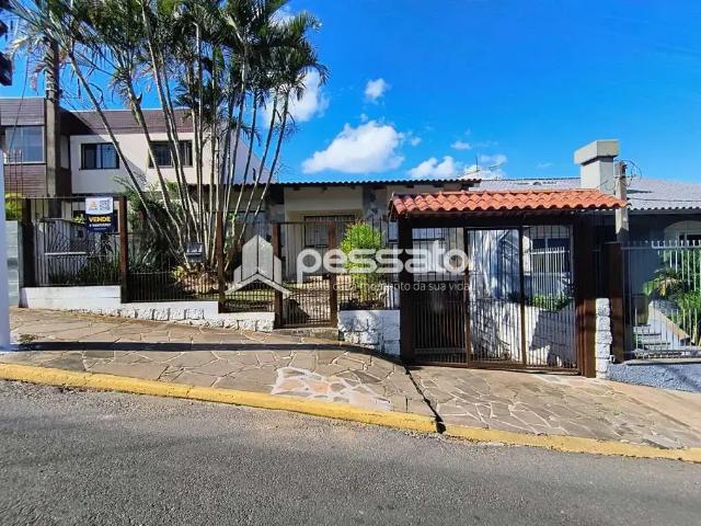 Casa / Sobrado Comercial para Venda em Gravataí/RS Centro 4 Quartos