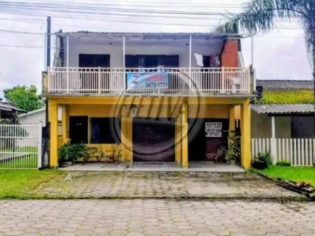 Casa / Sobrado Comercial para Venda em Guaratuba/PR Centro 12 Quartos