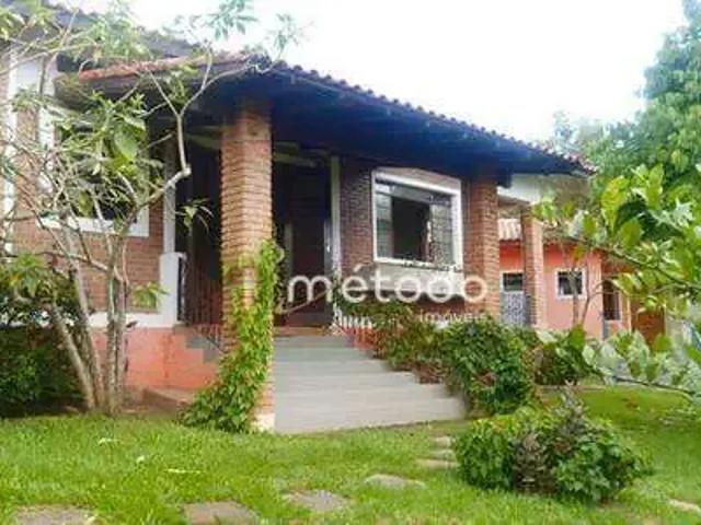 Casa / Sobrado Comercial para Venda em Guararema/SP Centro