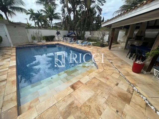 Casa / Sobrado Comercial para Venda em Guarujá/SP Jardim Acapulco 5 Quartos