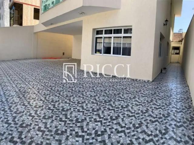 Casa / Sobrado Comercial para Venda em Guarujá/SP Jardim Las Palmas 4 Quartos
