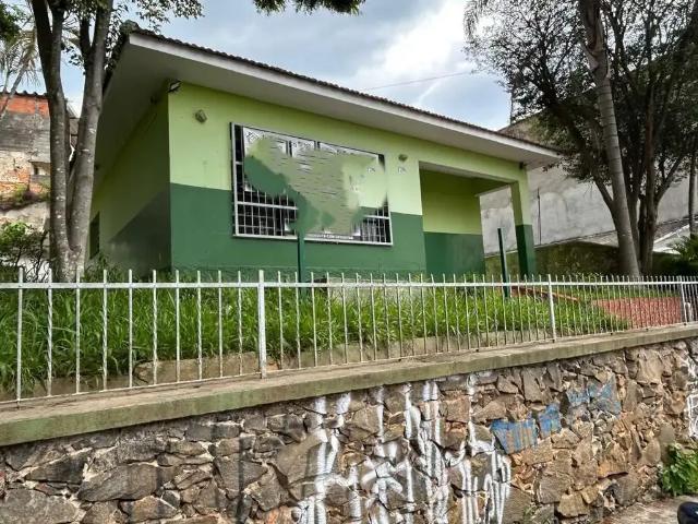 Casa / Sobrado Comercial para Venda em Embu das Artes/SP Centro