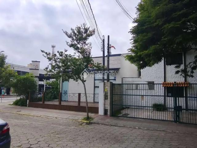 Casa / Sobrado Comercial para Venda em Florianópolis/SC Canasvieiras