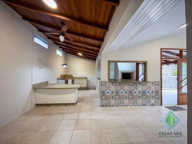 Casa / Sobrado Comercial para Venda em Florianópolis/SC Capoeiras 2 Quartos