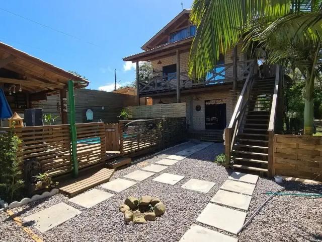 Casa / Sobrado Comercial para Venda em Imbituba/SC Praia do Rosa