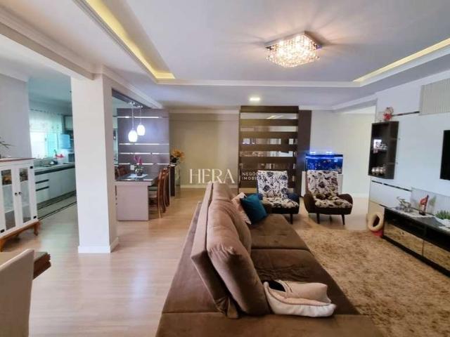 Casa / Sobrado Comercial para Venda em Indaial/SC Carijós 3 Quartos