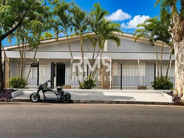 Casa / Sobrado Comercial para Venda em Itu/SP Brasil 4 Quartos