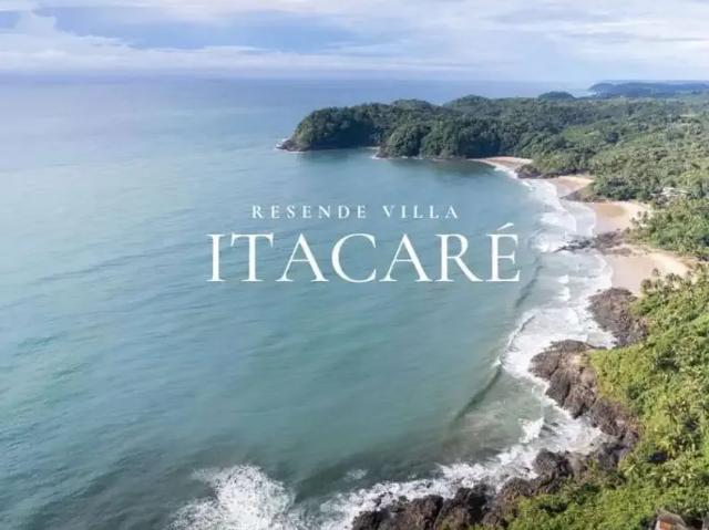 Casa / Sobrado Comercial para Venda em Itacaré/BA Centro 4 Quartos