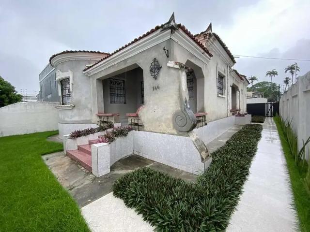 Casa / Sobrado Comercial para Venda em João Pessoa/PB Centro