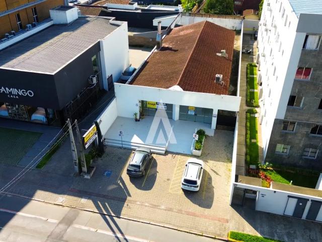 Casa / Sobrado Comercial para Venda em Joinville/SC América