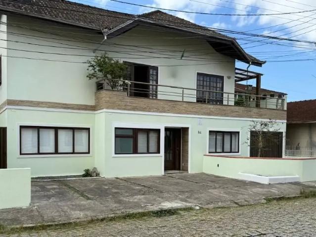 Casa / Sobrado Comercial para Venda em Joinville/SC Anita Garibaldi