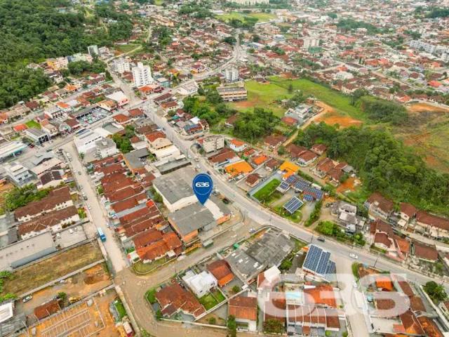 Casa / Sobrado Comercial para Venda em Joinville/SC Guanabara