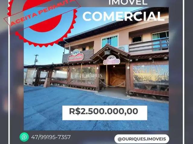 Casa / Sobrado Comercial para Venda em Joinville/SC Espinheiros 4 Quartos