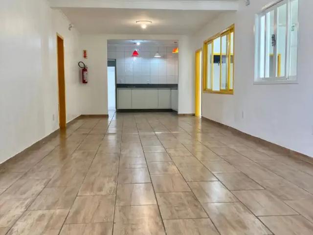 Casa / Sobrado para Venda em Joinville/SC Floresta 3 Quartos