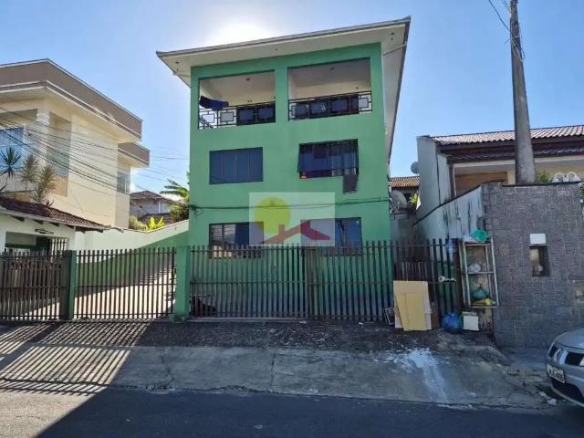 Casa / Sobrado Comercial para Venda em Joinville/SC Iririú 12 Quartos