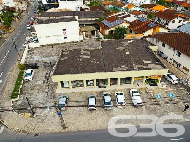 Casa / Sobrado Comercial para Venda em Joinville/SC Iririú 2 Quartos