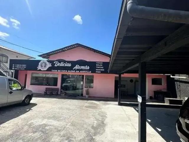 Casa / Sobrado Comercial para Venda em Joinville/SC Iririú