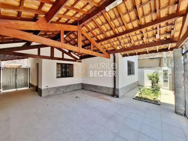 Casa / Sobrado Comercial para Venda em Jacareí/SP Jardim Paraíba 3 Quartos