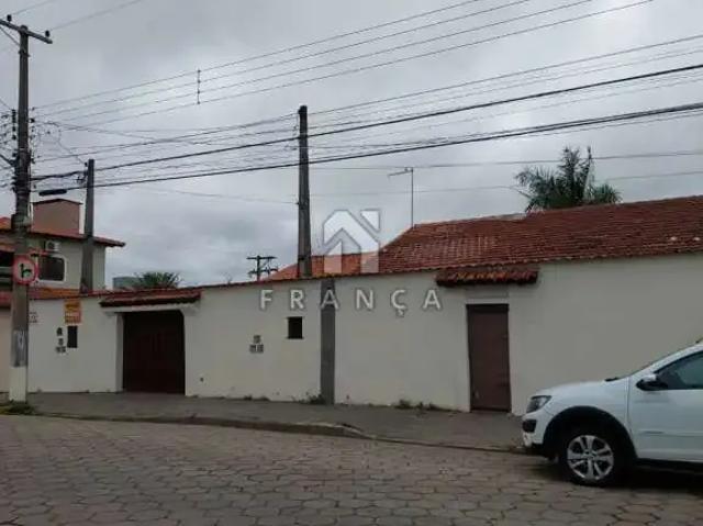 Casa / Sobrado Comercial para Venda em Jacareí/SP Vila Pinheiro 4 Quartos