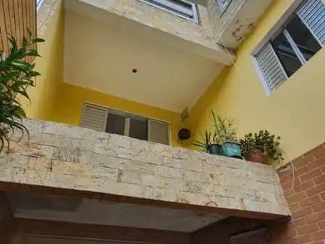Casa / Sobrado Comercial para Venda em Jandira/SP Infant's Garden 5 Quartos