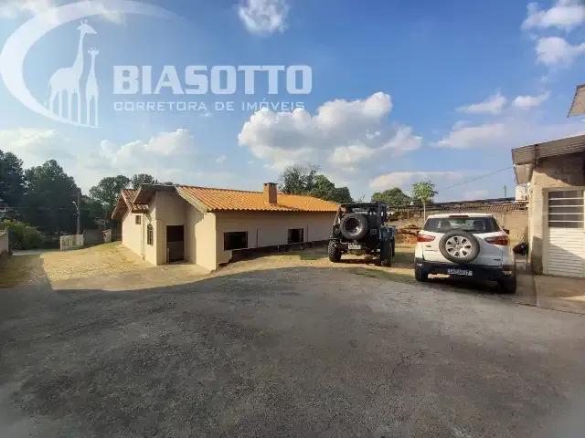 Casa / Sobrado Comercial para Venda em Louveira/SP Centro 3 Quartos