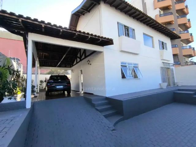 Casa / Sobrado Comercial para Venda em Londrina/PR Boa Vista 4 Quartos