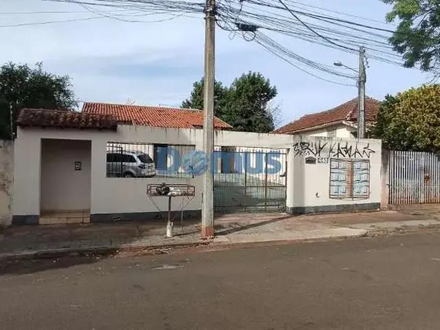 Casa / Sobrado Comercial para Venda em Londrina/PR Chácaras Pietraróia 10 Quartos