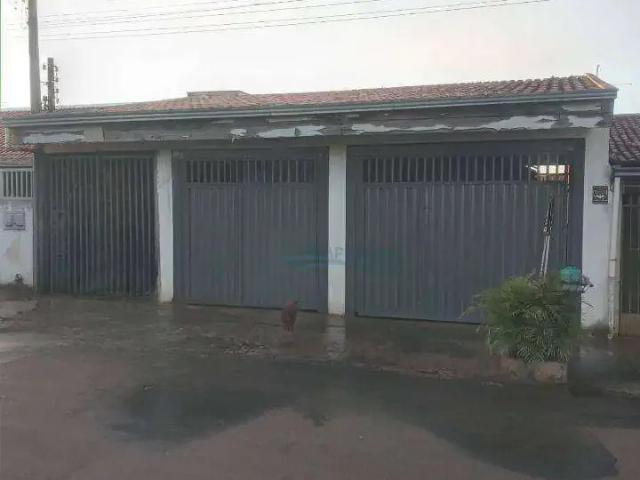 Casa / Sobrado Comercial para Venda em Londrina/PR Conjunto Vivi Xavier 3 Quartos