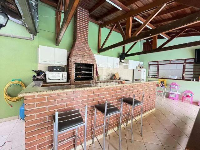 Casa / Sobrado Comercial para Venda em Londrina/PR Gávea 3 Quartos