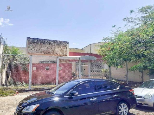 Casa / Sobrado Comercial para Venda em Londrina/PR Jardim Shangri la 3 Quartos