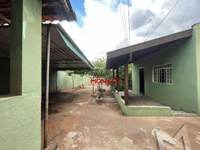 Casa / Sobrado Comercial para Venda em Londrina/PR Leonor 2 Quartos