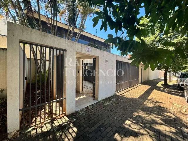 Casa / Sobrado Comercial para Venda em Londrina/PR Quebec