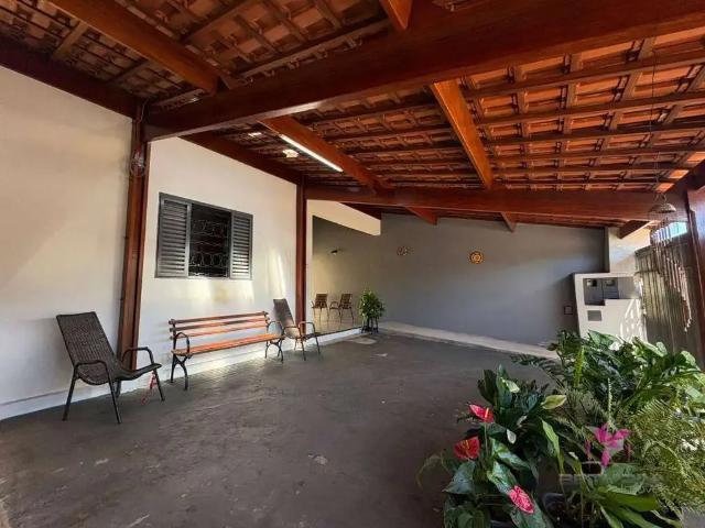 Casa / Sobrado Comercial para Venda em Leme/SP Centro 3 Quartos