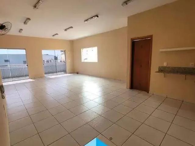 Casa / Sobrado Comercial para Venda em Limeira/SP Vila Santa Rosália 3 Quartos