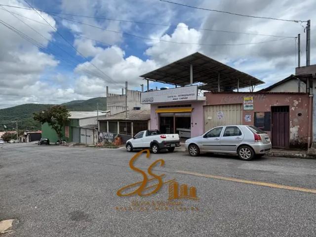 Casa / Sobrado Comercial para Venda em Mateus Leme/MG Centro