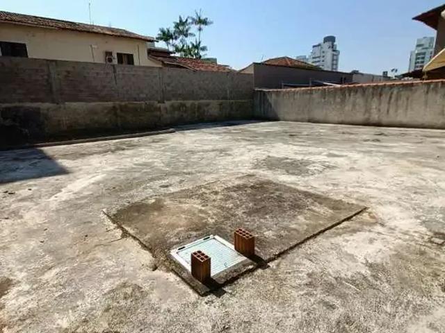 Casa / Sobrado Comercial para Venda em Macaé/RJ Riviera Fluminense 7 Quartos