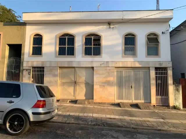 Casa / Sobrado Comercial para Venda em Mairinque/SP Centro 4 Quartos
