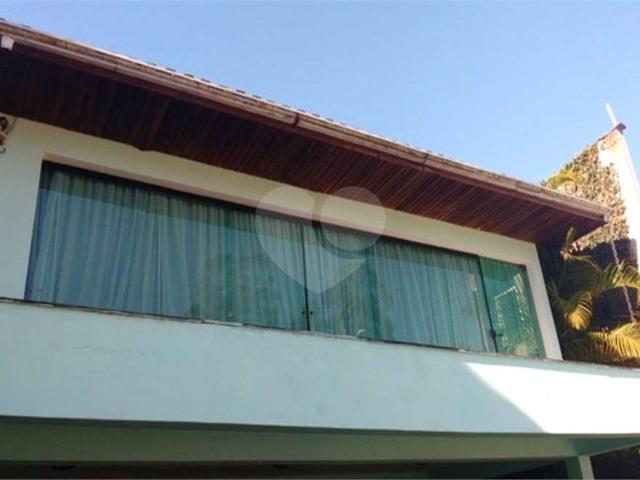 Casa / Sobrado Comercial para Venda em Mairiporã/SP Lavapés 3 Quartos