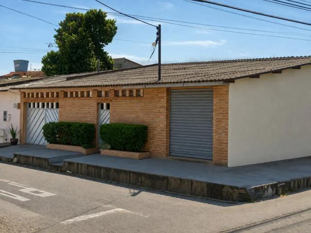 Casa / Sobrado Comercial para Venda em Manaus/AM Cidade Nova