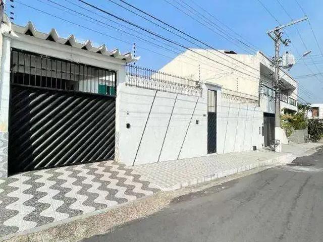 Casa / Sobrado Comercial para Venda em Manaus/AM Adrianópolis 4 Quartos