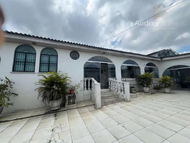 Casa / Sobrado Comercial para Venda em Manaus/AM Planalto 3 Quartos
