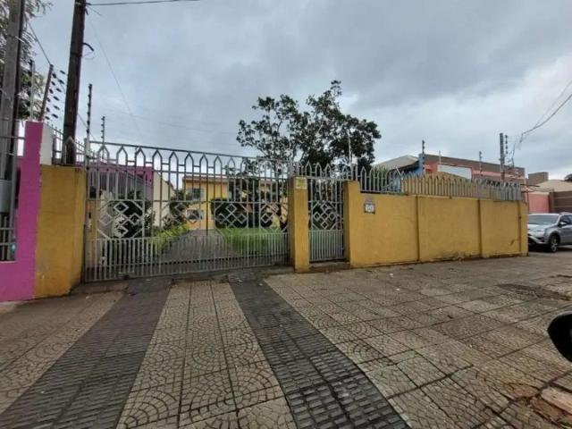 Casa / Sobrado Comercial para Venda em Maringá/PR Zona 05 3 Quartos