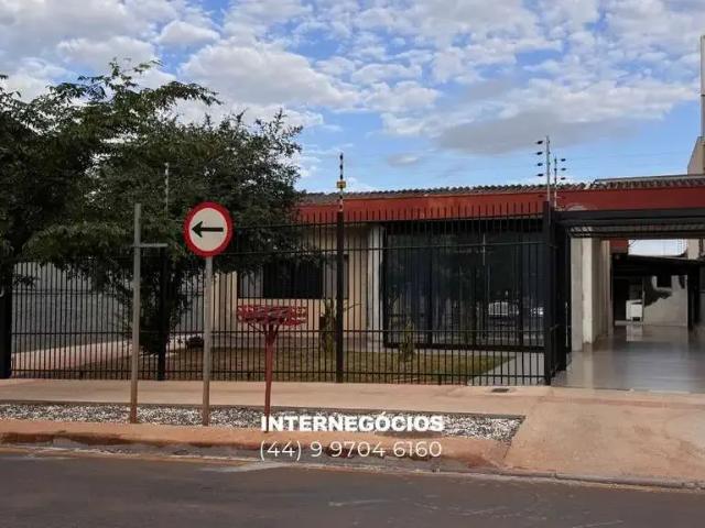 Casa / Sobrado Comercial para Venda em Maringá/PR Zona 05