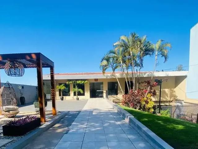 Casa / Sobrado Comercial para Venda em Maringá/PR Zona 04