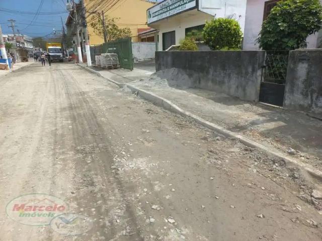 Casa / Sobrado Comercial para Venda em Maricá/RJ Centro