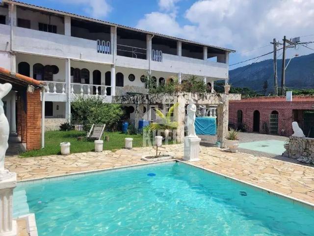 Casa / Sobrado Comercial para Venda em Maricá/RJ Itaipuaçú 12 Quartos