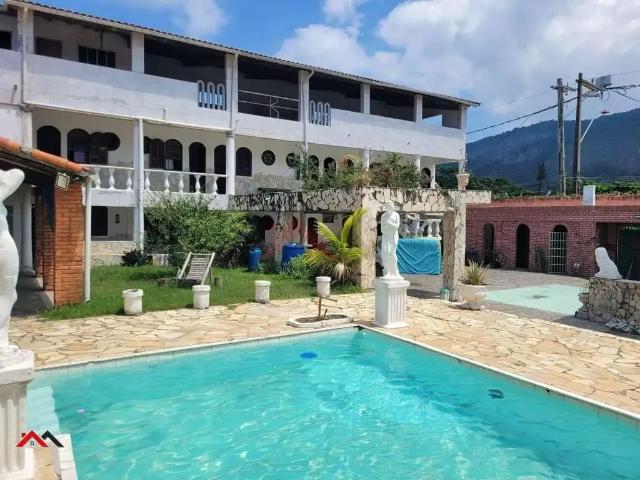 Casa / Sobrado Comercial para Venda em Maricá/RJ Itaipuaçú 2 Quartos