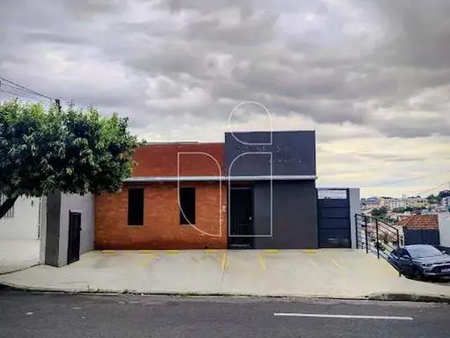 Casa / Sobrado Comercial para Venda em Marília/SP Marília