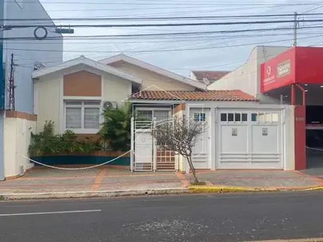 Casa / Sobrado Comercial para Venda em Marília/SP Centro 3 Quartos