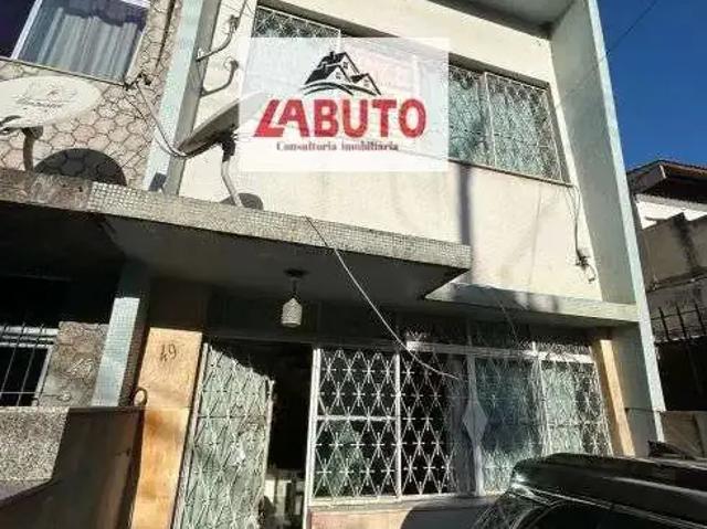 Casa / Sobrado Comercial para Venda em Nova Iguaçu/RJ Centro 3 Quartos